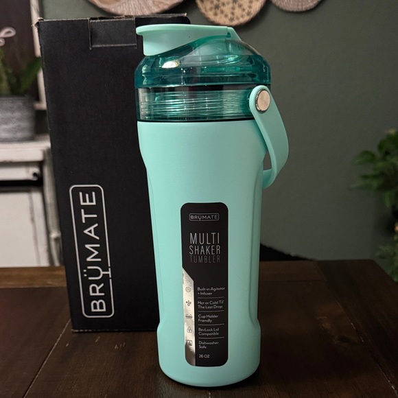 BRUMATE | Kitchen | Brumate Multishaker In Mint 26oz Limited Edition ...